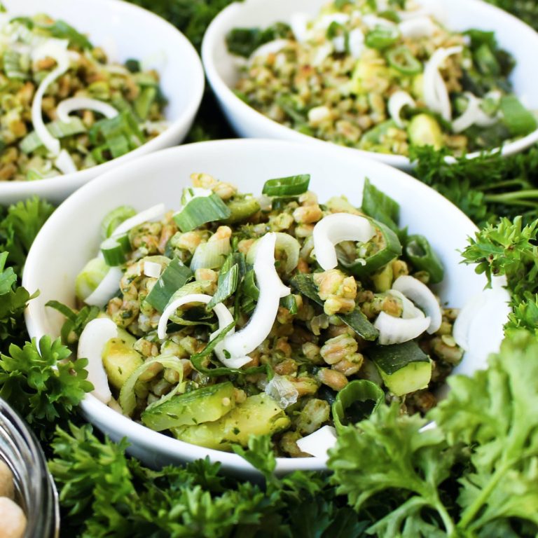 Rollgerste mit Kräuterpesto - Basenbox